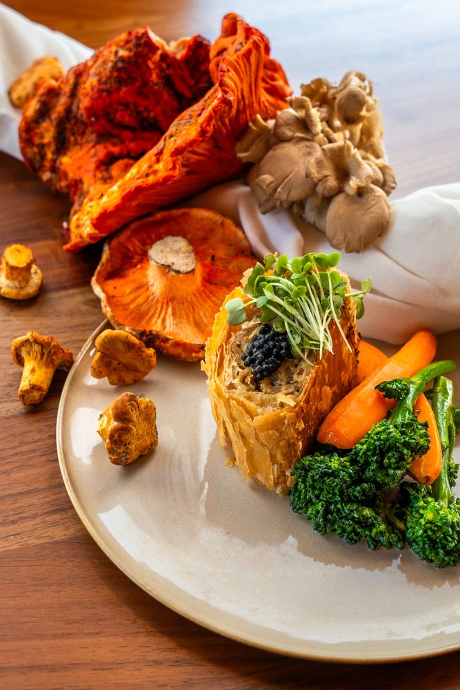 THE STEPHANIE INN & DINING ROOM - Updated December 2024 - 338 Photos ...