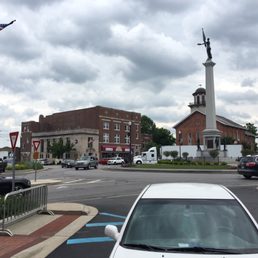 SUTTON’S DELI - Updated December 2025 - 56 Photos & 88 Reviews - 140 N ...