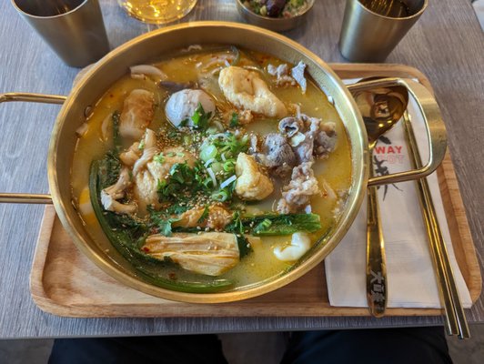 BIG WAY HOT POT - Updated August 2025 - 63 Photos & 25 Reviews - 5-4250 ...