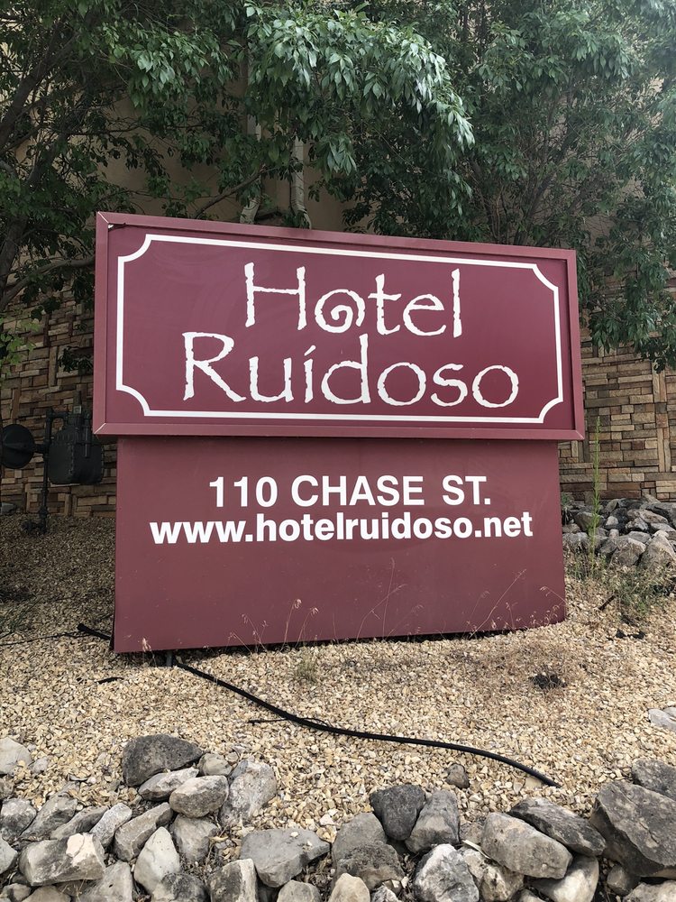 HOTEL RUIDOSO - Updated June 2024 - 81 Photos & 33 Reviews - 110 Chase ...