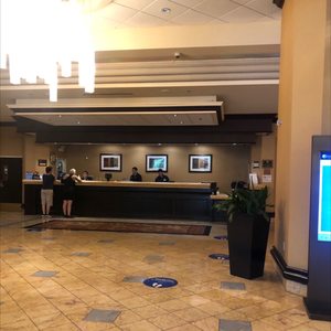 DOUBLETREE BY HILTON HOTEL MODESTO - 337 Photos & 305 Reviews - 1150 ...