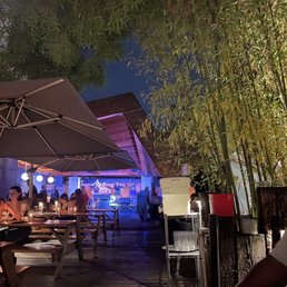 RONTOMS - Updated June 2025 - 259 Photos & 521 Reviews - 600 E Burnside ...