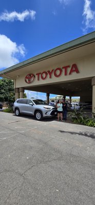 SERVCO TOYOTA LEEWARD - Updated January 2026 - 205 Photos & 443 Reviews ...