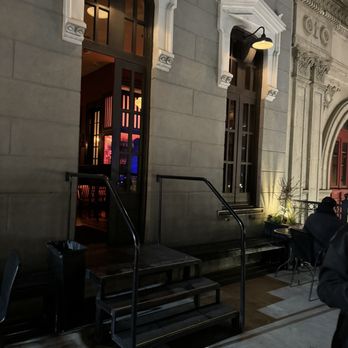 CAPTAIN FOXHEART’S BAD NEWS BAR & SPIRIT LODGE - Updated March 2025 ...