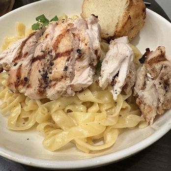 SETTE PASTA HOUSE - Updated July 2025 - 278 Photos & 258 Reviews - 6851 ...