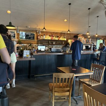 RADIO COFFEE & BEER - Updated September 2025 - 623 Photos & 921 Reviews ...