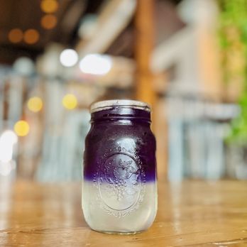 LITTLE PECKS - Updated August 2024 - 260 Photos & 118 Reviews - 211 ...