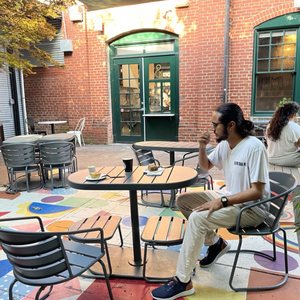 BLACK AND WHITE COFFEE - 29 Photos & 22 Reviews - 327 W Davie St ...