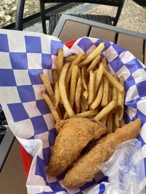 FRENTRESS LAKE BAR & GRILL - Updated July 2025 - 15 Photos - 818 W Gill ...