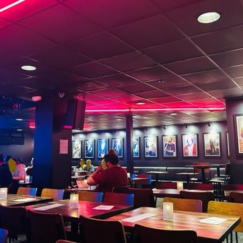 DC IMPROV - Updated January 2026 - 401 Photos & 478 Reviews - 1140 ...