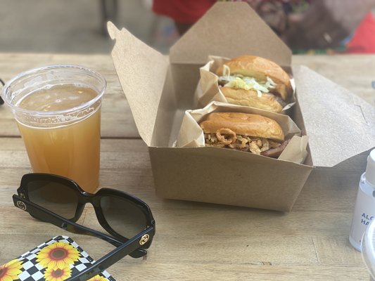 CLARK BURGER - 263 Photos & 307 Reviews - 5906 York Rd, Baltimore ...