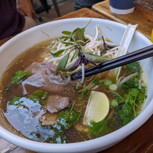 98 CENTER - MOAB - 385 Photos & 470 Reviews - 98 E Center St, Moab, UT ...