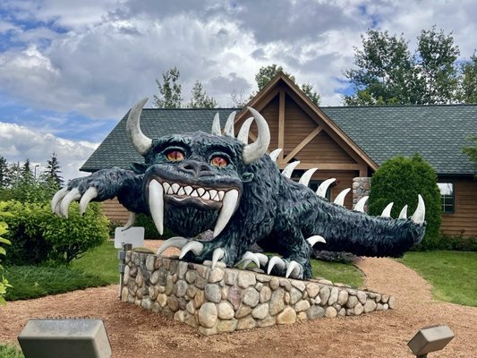 THE HODAG - Updated September 2025 - 15 Photos - 450 West Kemp St ...
