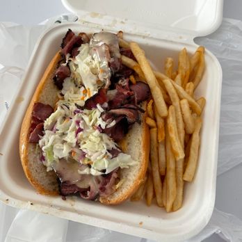 BACKSTAGE DELI - 323 Photos & 303 Reviews - 3900 Las Vegas Blvd S, Las ...