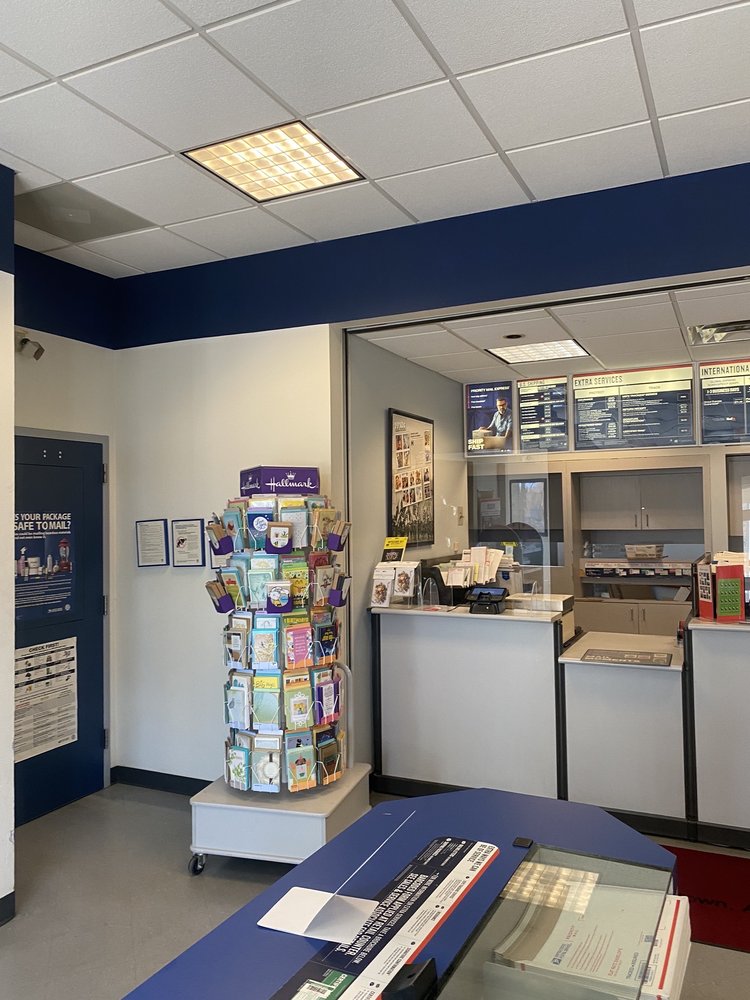 US POST OFFICE - Updated July 2024 - 65 Photos - 246 N Barrington Rd ...