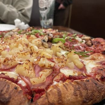 GOLD DUST PIZZA - Updated July 2025 - 483 Photos & 856 Reviews - 110 W ...