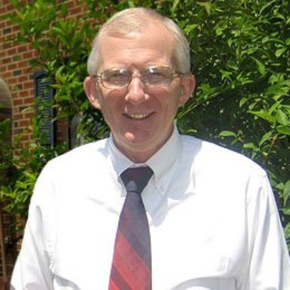 Geoffrey Patterson's Instagram, Twitter & Facebook on IDCrawl