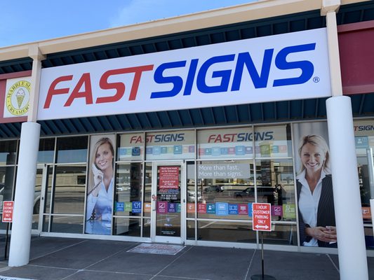 FASTSIGNS - HOUSTON - Updated December 2025 - 106 Photos & 13 Reviews ...