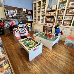 TRAIN TOWN - Updated May 2025 - 11 Photos - 9832 Manchester Rd, St ...