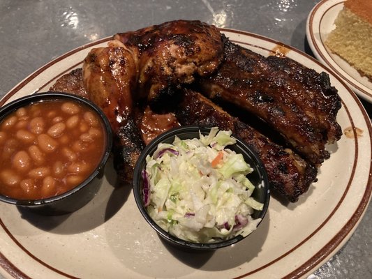 WES’ RIB HOUSE - 90 Photos & 236 Reviews - 38 Dike St, Providence ...