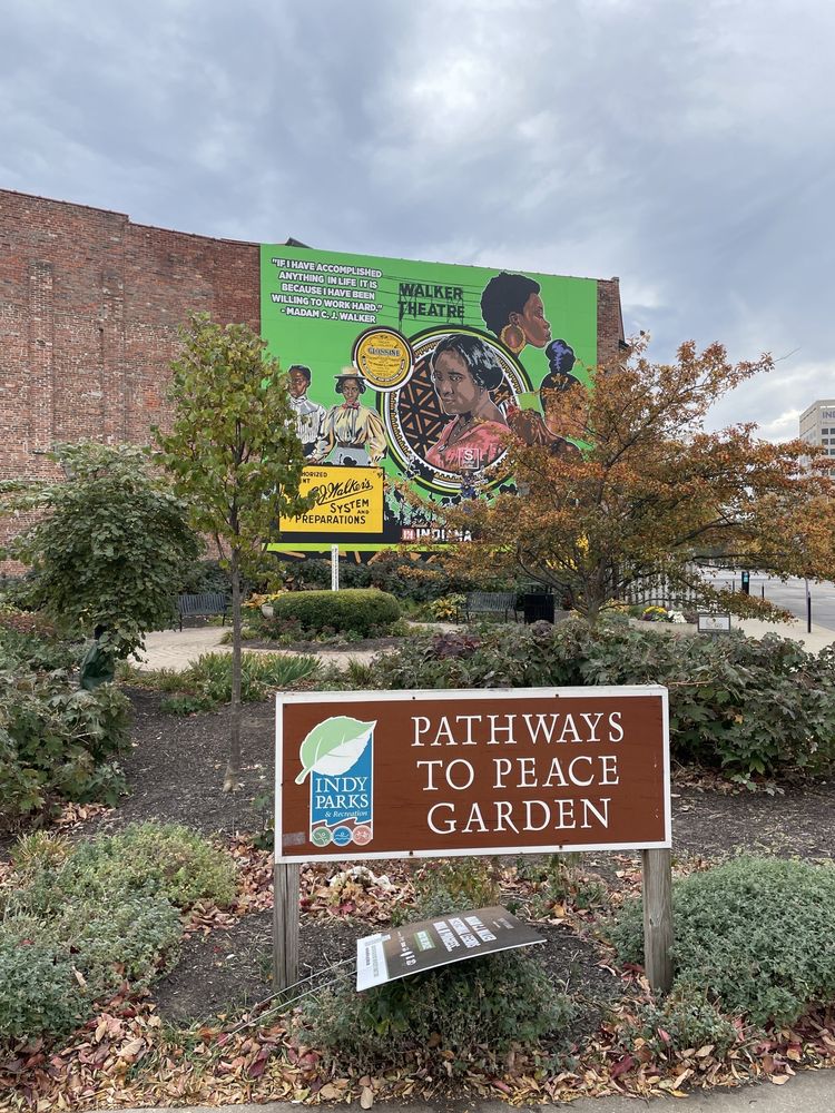MADAM CJ WALKER BICENTENNIAL LEGENDS MURAL - Updated August 2024 - 360 ...