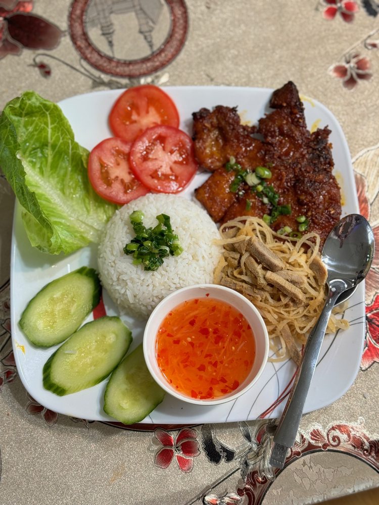 Pho Thien Kim And Boba, Fargo | Roadtrippers
