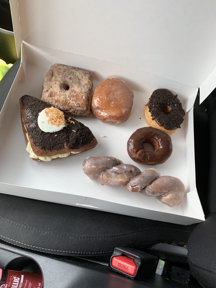 DONUT KING - Updated December 2025 - 726 Photos & 609 Reviews - 3716 ...