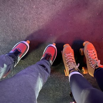 WINNWOOD SKATE CENTER - Updated December 2025 - 15 Photos & 22 Reviews ...