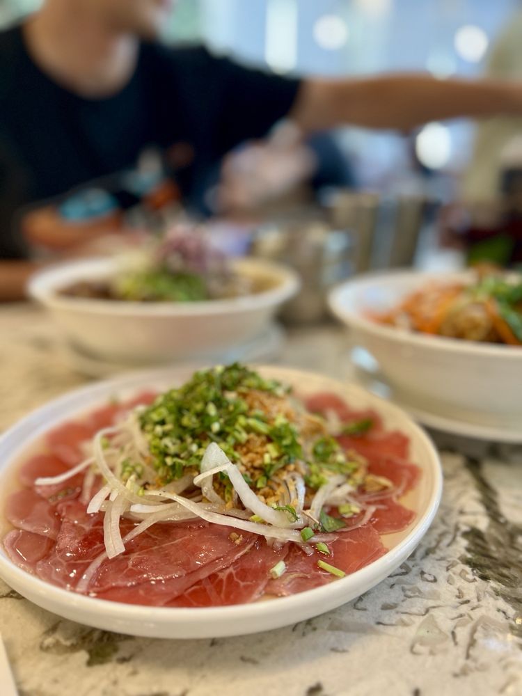 PHO 37 - Updated August 2025 - 433 Photos & 156 Reviews - 1008-8300 ...