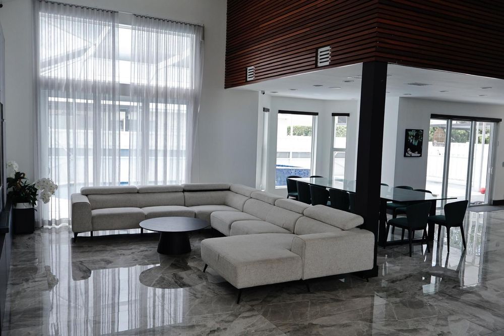 TIP TOP RENOVATION - Updated May 2025 - Miami Beach, Florida - General ...