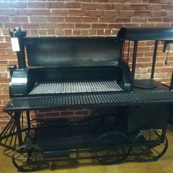 USDB SALES STORE - Updated December 2025 - 740 W Warehouse Rd, Fort ...