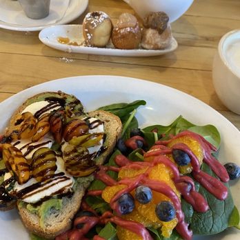 JELLY - Updated August 2024 - 1604 Photos & 2030 Reviews - 600 E 13th ...