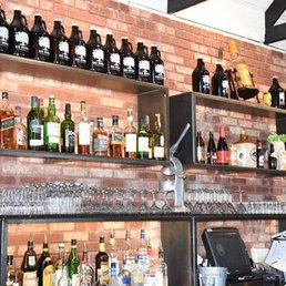 BIG GROVE BREWPUB - SOLON - Updated January 2026 - 301 Photos & 267 ...