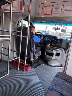 PARK SFO - 94 Photos & 855 Reviews - 195 N Access Rd, San Francisco ...