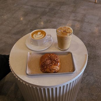 SOLID COFFEE ROASTERS - Updated May 2024 - 1050 Photos & 700 Reviews ...