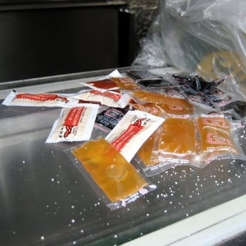 KEN HO’S SNACK SERVICE - Updated December 2025 - 40 St George St ...