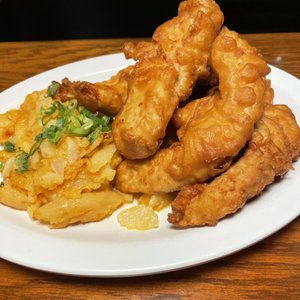 VILLAGE TAVERN AND GRILL OF CAROL STREAM - 253 Photos & 442 Reviews ...