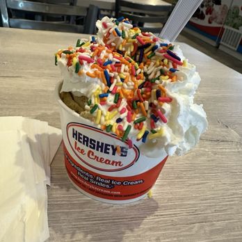 MCCOOL’S ICE CREAM & FROZEN YOGURT - Updated September 2025 - 20 Photos ...