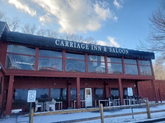 CARRIAGE INN - Updated December 2024 - 67 Photos & 129 Reviews - 1065 ...