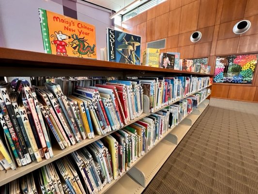 SCHERTZ PUBLIC LIBRARY - Updated September 2025 - 76 Photos & 32 ...