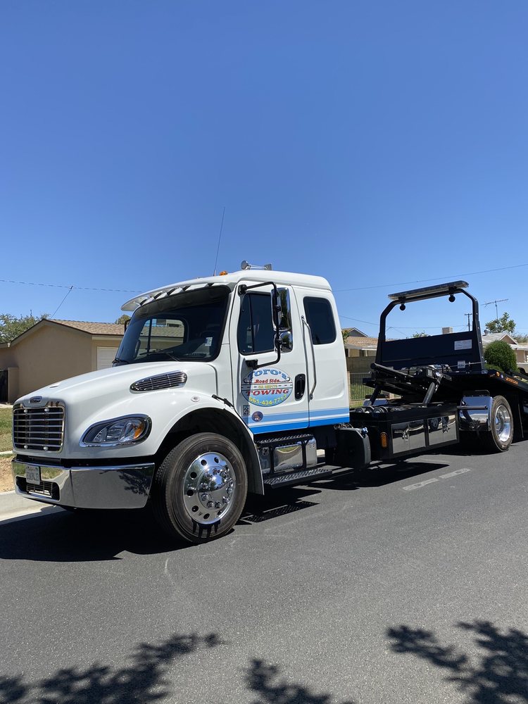 TORO’S ROAD SIDE TOWING - 14 Photos & 16 Reviews - Towing - Palmdale ...
