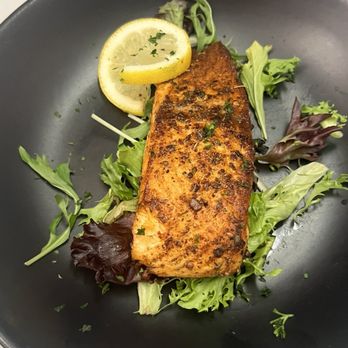 SOUTHERN QUEENZ RESTAURANT & BAR - Updated April 2025 - 319 Photos & 89 ...