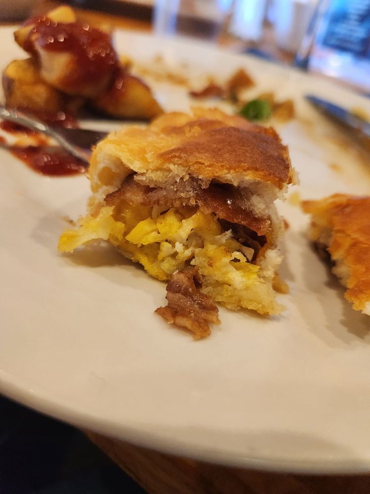 SHUGGA HI BAKERY AND CAFE - Updated April 2025 - 234 Photos & 178 ...