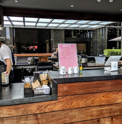 NICE COFFEE - 231 Photos & 166 Reviews - 555 S Flower St, Los Angeles ...