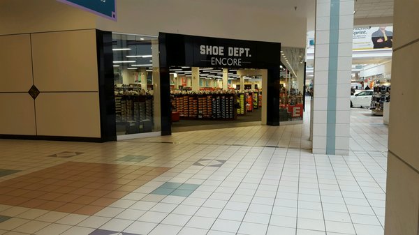 SHOE DEPT. ENCORE - Updated December 2025 - 5580 Goods Ln, Altoona ...