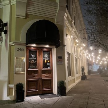 VAULT 244 - Updated March 2025 - 186 Photos & 338 Reviews - 244 1st Ave ...