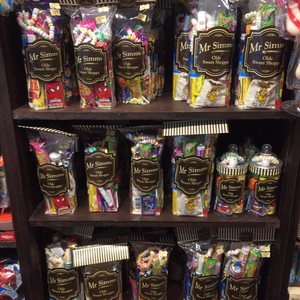 MR SIMMS OLDE SWEET SHOPPE - 23 Photos - 擺花街37號, Hong Kong - Candy ...