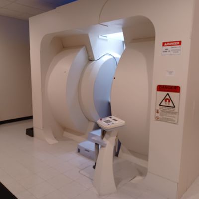 EAST BAY UPRIGHT MRI - Updated December 2025 - 11 Photos & 35 Reviews ...