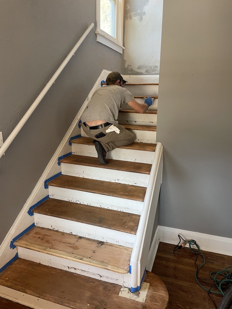 GORDON CONTRACTING - Updated August 2025 - 18 Photos - 1605 NW Prairie ...