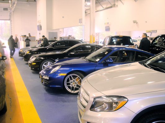 AMERICA’S AUTO AUCTION - Updated December 2025 - 51 Photos - 400 ...